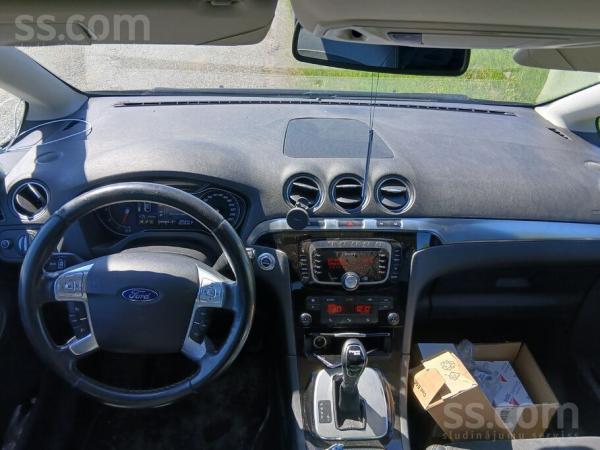 Violets Ford S-Max 2012 Valmiera, ar dzinēja tilpumu 2.00 L un nobraukumu 321 tūkst. km par 3250 €, foto 4 vietnē AUTOMOTO.COM.LV
