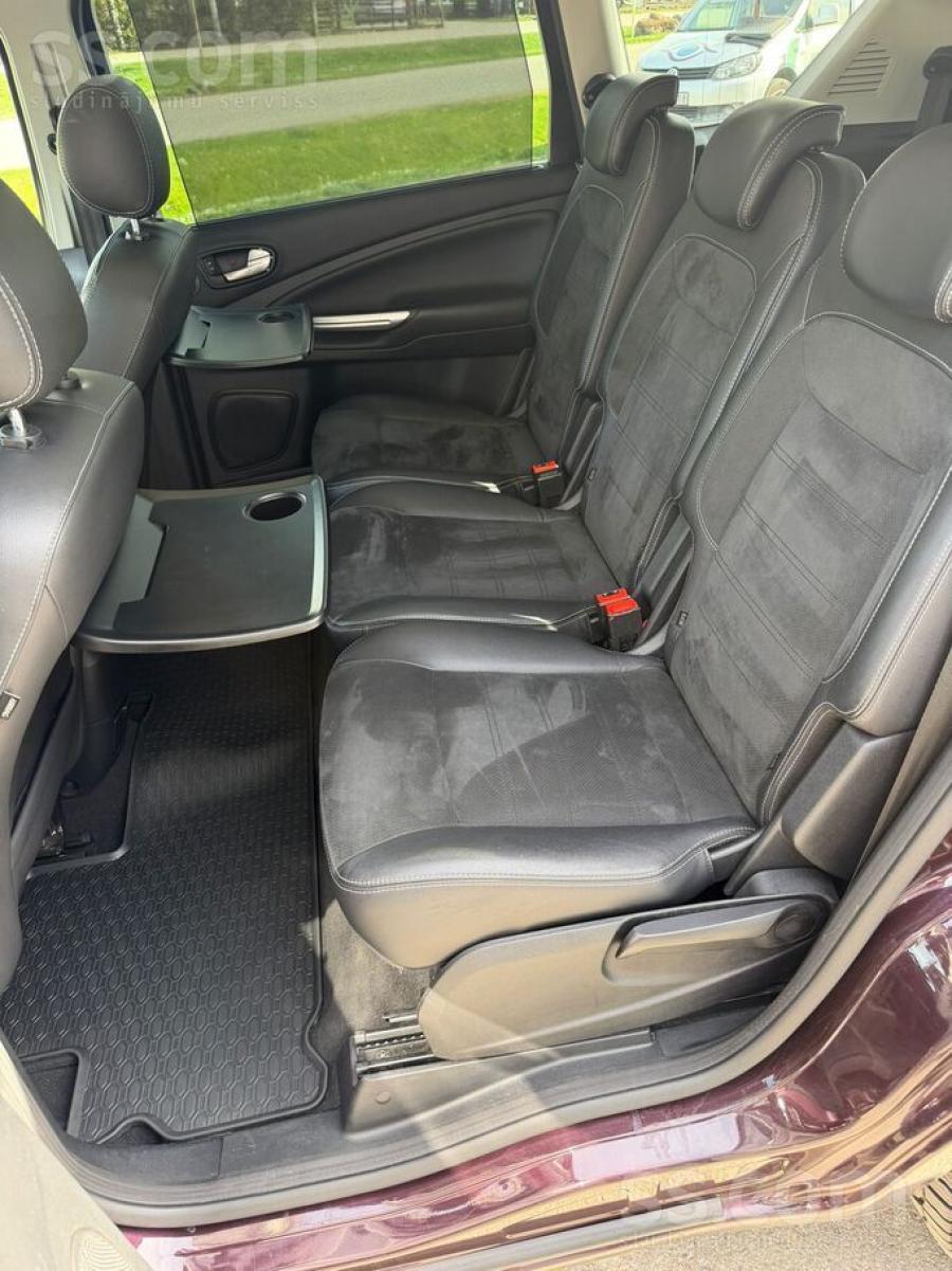 Violets Ford S-Max 2012 Tukums, ar dzinēja tilpumu 2.00 L un nobraukumu 0 tūkst. km par 7400 €, foto 18 vietnē AUTOMOTO.COM.LV