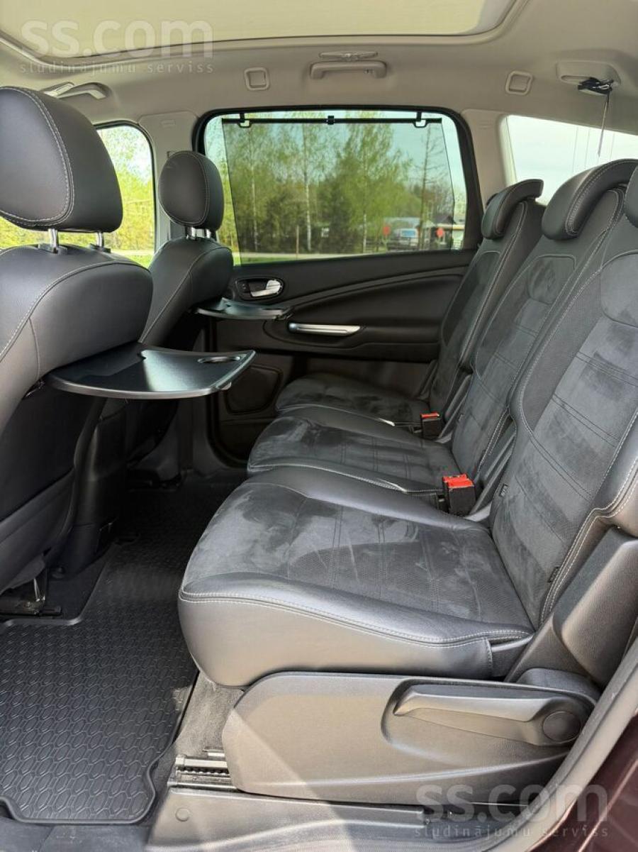Violets Ford S-Max 2012 Tukums, ar dzinēja tilpumu 2.00 L un nobraukumu 0 tūkst. km par 7400 €, foto 19 vietnē AUTOMOTO.COM.LV
