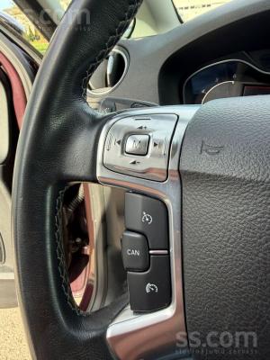 Violets Ford S-Max 2012 Tukums, ar dzinēja tilpumu 2.00 L un nobraukumu 0 tūkst. km par 7400 €, foto 23 vietnē AUTOMOTO.COM.LV