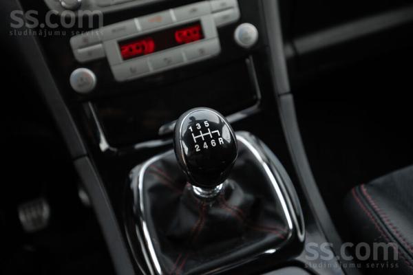 Balts Ford S-Max 2010 Tukums, ar dzinēja tilpumu 2.20 L un nobraukumu 0 tūkst. km par 4500 €, foto 10 vietnē AUTOMOTO.COM.LV