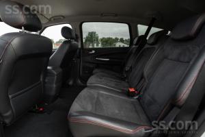 Balts Ford S-Max 2010 Tukums, ar dzinēja tilpumu 2.20 L un nobraukumu 0 tūkst. km par 4500 €, foto 19 vietnē AUTOMOTO.COM.LV