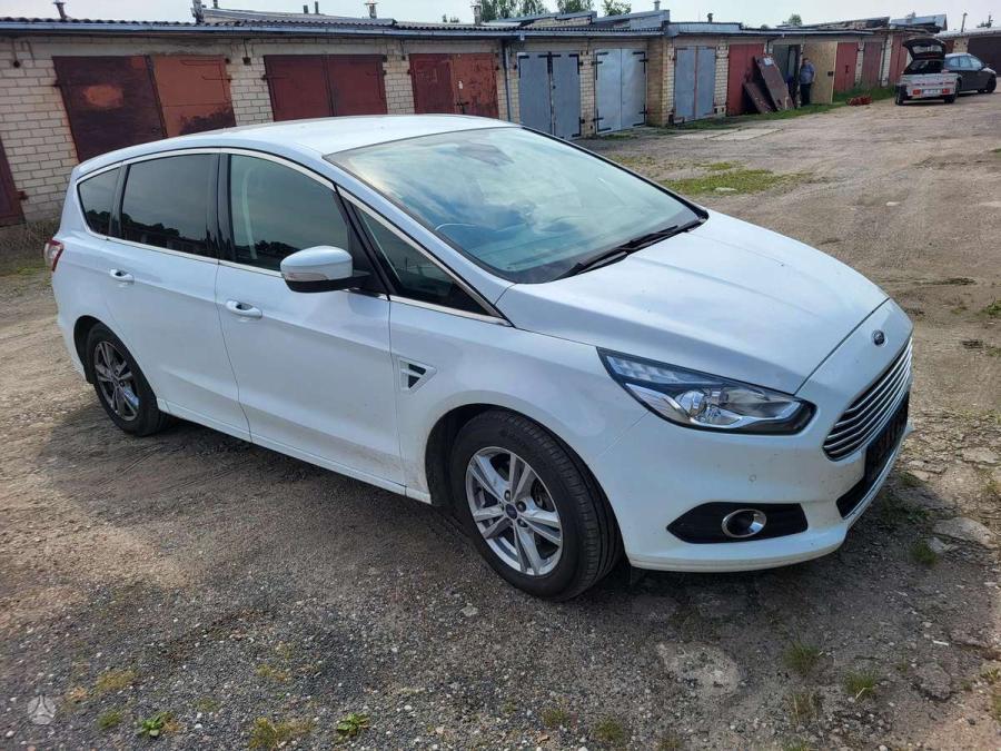 Balts Ford S-Max 2016 Marijampole, ar dzinēja tilpumu 2.00 L un nobraukumu 320 tūkst. km par 7000 €, foto 1 vietnē AUTOMOTO.COM.LV