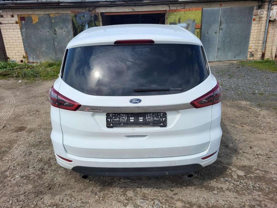 Balts Ford S-Max 2016 Marijampole, ar dzinēja tilpumu 2.00 L un nobraukumu 320 tūkst. km par 7000 €, foto 5 vietnē AUTOMOTO.COM.LV