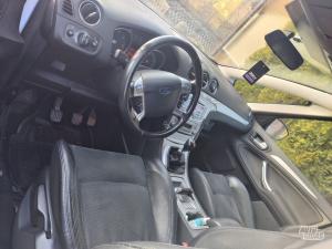 Balts Ford S-Max 2008 Šauļi, ar dzinēja tilpumu 2.00 L un nobraukumu 358 tūkst. km par 1000 €, foto 5 vietnē AUTOMOTO.COM.LV