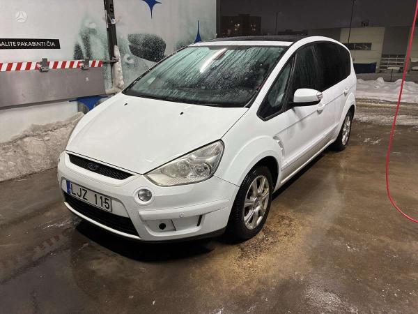 White Ford S-Max 2008 in Vilnius, with an engine capacity of 2.18 L and mileage of 365 thousand km for 2700 €, photo 4 on AUTOMOTO.COM.LV