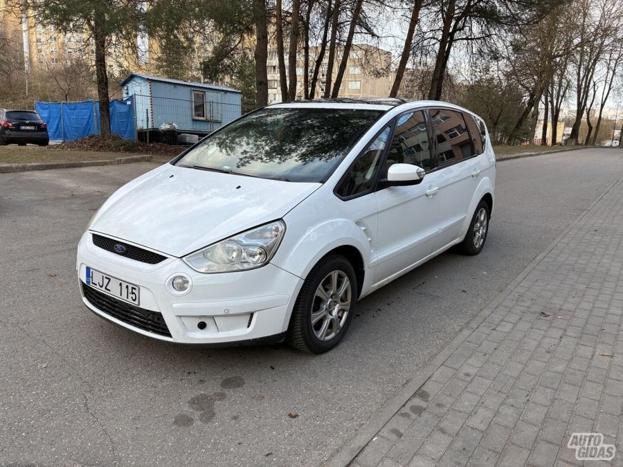 White Ford S-Max 2008 in Vilnius, with an engine capacity of 2.20 L and mileage of 365 thousand km for 2500 €, photo 1 on AUTOMOTO.COM.LV