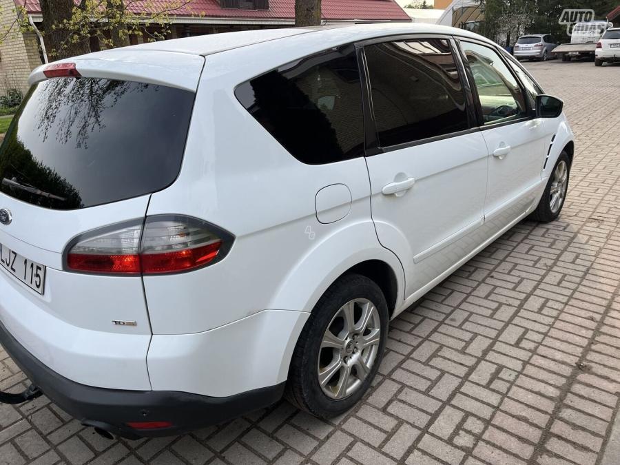 Balts Ford S-Max 2008 Šauļi, ar dzinēja tilpumu 2.20 L un nobraukumu 340 tūkst. km par 2650 €, foto 7 vietnē AUTOMOTO.COM.LV
