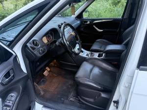 White Ford S-Max 2008 in Siauliai, with an engine capacity of 2.00 L and mileage of 305 thousand km for 2250 €, photo 7 on AUTOMOTO.COM.LV