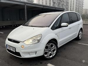 White Ford S-Max 2008 in Vilnius, with an engine capacity of 2.00 L and mileage of 330 thousand km for 2900 €, photo 3 on AUTOMOTO.COM.LV