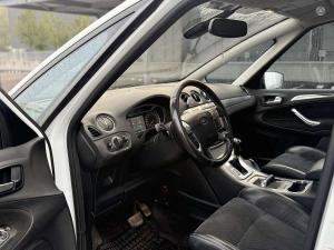White Ford S-Max 2008 in Vilnius, with an engine capacity of 2.00 L and mileage of 330 thousand km for 2900 €, photo 8 on AUTOMOTO.COM.LV