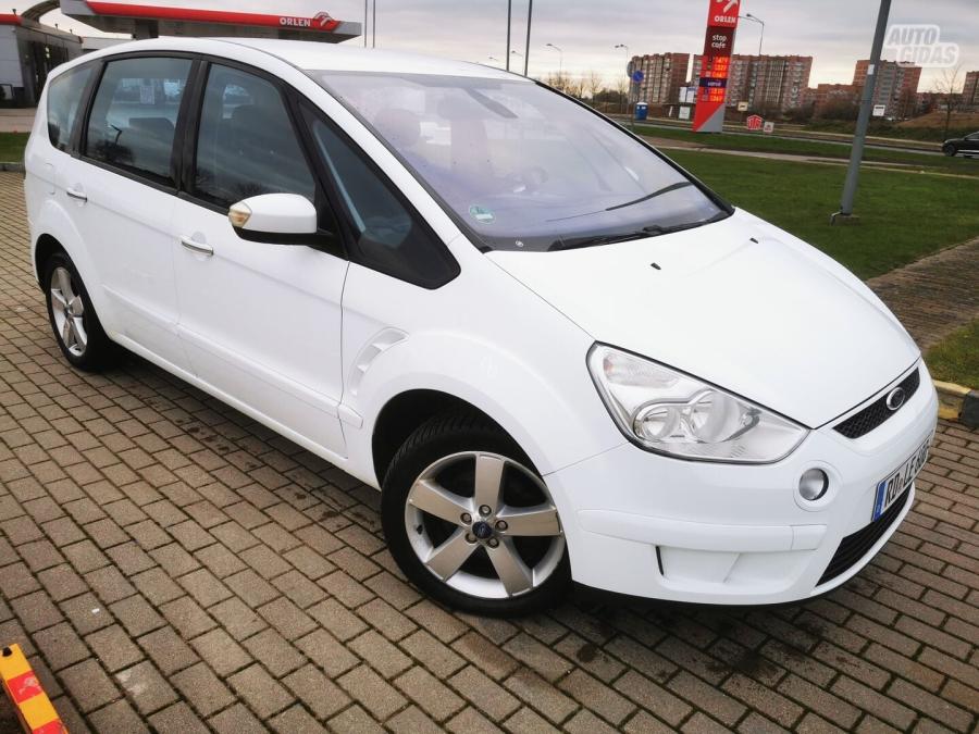 Balts Ford S-Max 2009 Klaipėda, ar dzinēja tilpumu 2.20 L un nobraukumu 208 tūkst. km par 3450 €, foto 3 vietnē AUTOMOTO.COM.LV