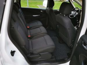 Balts Ford S-Max 2009 Klaipėda, ar dzinēja tilpumu 2.18 L un nobraukumu 208 tūkst. km par 3450 €, foto 19 vietnē AUTOMOTO.COM.LV