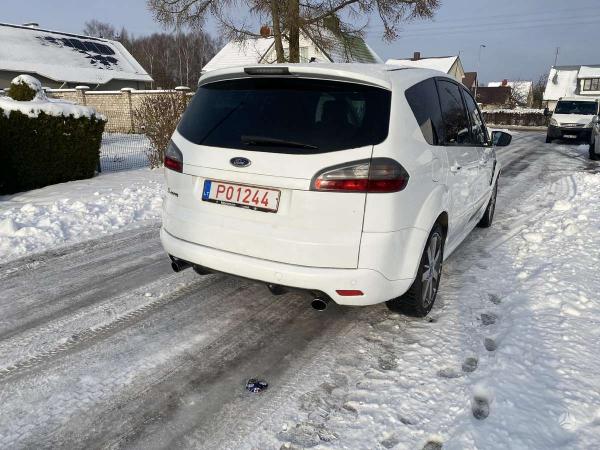 Balts Ford S-Max 2009 Kėdainiai, ar dzinēja tilpumu 2.20 L un nobraukumu 300 tūkst. km par 3300 €, foto 2 vietnē AUTOMOTO.COM.LV