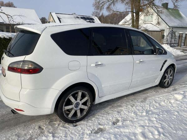 Balts Ford S-Max 2009 Kėdainiai, ar dzinēja tilpumu 2.20 L un nobraukumu 300 tūkst. km par 3300 €, foto 5 vietnē AUTOMOTO.COM.LV
