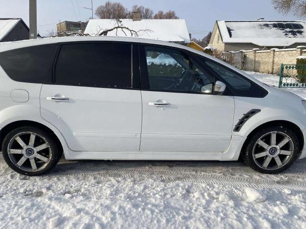 Balts Ford S-Max 2009 Kėdainiai, ar dzinēja tilpumu 2.20 L un nobraukumu 300 tūkst. km par 3300 €, foto 6 vietnē AUTOMOTO.COM.LV