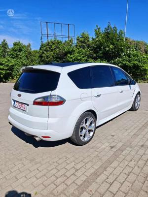 Balts Ford S-Max 2009 Kauņa, ar dzinēja tilpumu 2.18 L un nobraukumu 243 tūkst. km par 3450 €, foto 4 vietnē AUTOMOTO.COM.LV