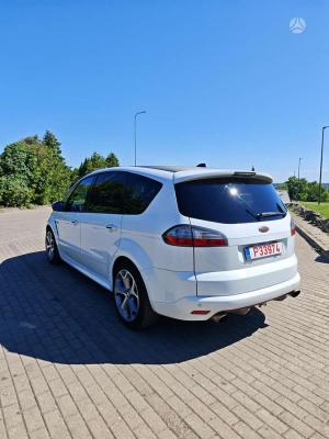 Balts Ford S-Max 2009 Kauņa, ar dzinēja tilpumu 2.18 L un nobraukumu 243 tūkst. km par 3450 €, foto 5 vietnē AUTOMOTO.COM.LV