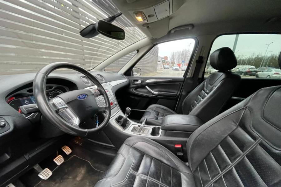 Balts Ford S-Max 2009 Rīga, ar dzinēja tilpumu 2.20 L un nobraukumu 0 tūkst. km par 4800 €, foto 8 vietnē AUTOMOTO.COM.LV