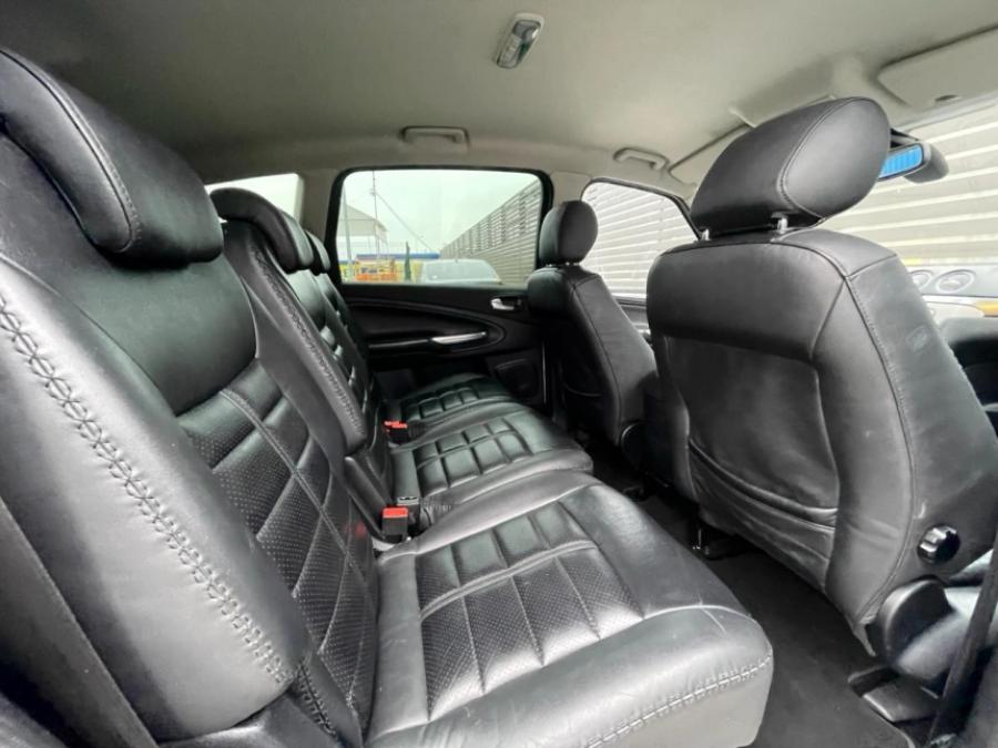 Balts Ford S-Max 2009 Rīga, ar dzinēja tilpumu 2.20 L un nobraukumu 0 tūkst. km par 4800 €, foto 10 vietnē AUTOMOTO.COM.LV