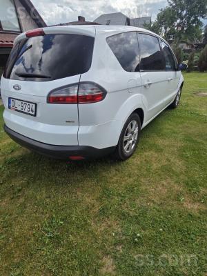 Balts Ford S-Max 2009 Tukums, ar dzinēja tilpumu 2.00 L un nobraukumu 291 tūkst. km par 3300 €, foto 9 vietnē AUTOMOTO.COM.LV