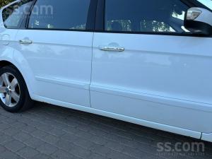 White Ford S-Max 2009 in Gulbene, with an engine capacity of 2.00 L and mileage of 345 thousand km for 2900 €, photo 4 on AUTOMOTO.COM.LV