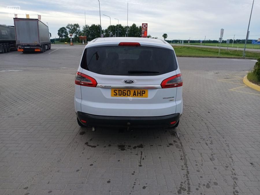 White Ford S-Max 2010 in Siauliai, with an engine capacity of 2.00 L and mileage of 172 thousand km for 1999 €, photo 4 on AUTOMOTO.COM.LV