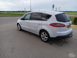 White Ford S-Max 2010 in Siauliai, with an engine capacity of 2.00 L and mileage of 172 thousand km for 1999 €, photo 5 on AUTOMOTO.COM.LV