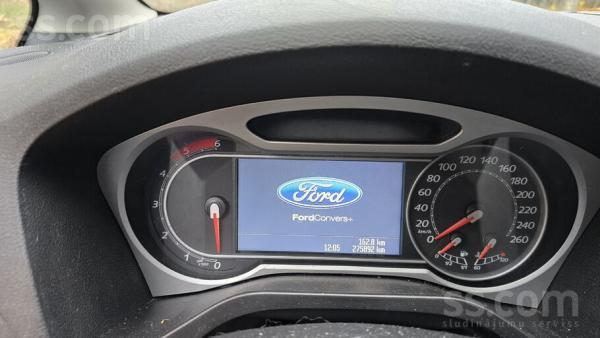 Balts Ford S-Max 2010 Rīga, ar dzinēja tilpumu 2.00 L un nobraukumu 282 tūkst. km par 3999 €, foto 5 vietnē AUTOMOTO.COM.LV