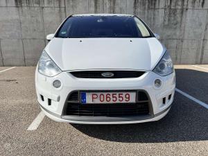 White Ford S-Max 2010 in Vilnius, with an engine capacity of 2.18 L and mileage of 216 thousand km for 4999 €, photo 4 on AUTOMOTO.COM.LV
