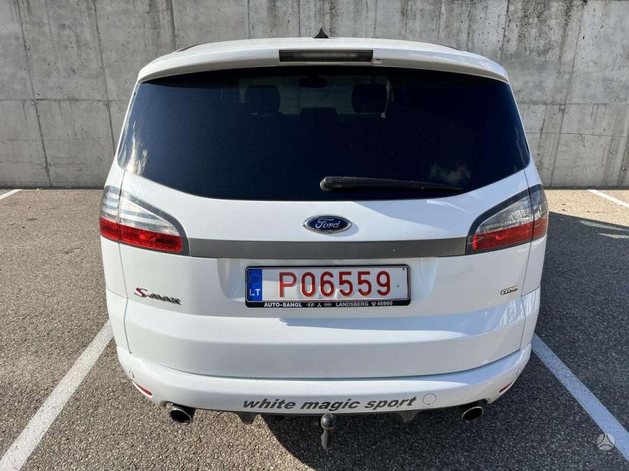 White Ford S-Max 2010 in Vilnius, with an engine capacity of 2.18 L and mileage of 216 thousand km for 4999 €, photo 11 on AUTOMOTO.COM.LV