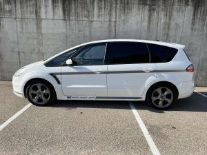 White Ford S-Max 2010 in Vilnius, with an engine capacity of 2.18 L and mileage of 216 thousand km for 4999 €, photo 13 on AUTOMOTO.COM.LV