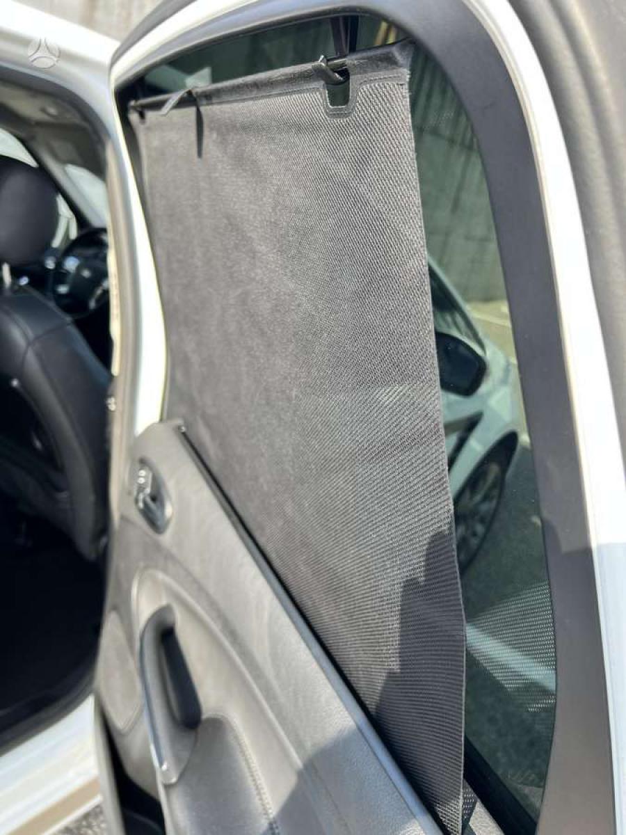 White Ford S-Max 2010 in Vilnius, with an engine capacity of 2.18 L and mileage of 216 thousand km for 4999 €, photo 40 on AUTOMOTO.COM.LV