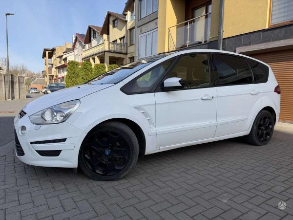 Balts Ford S-Max 2010 Kauņa, ar dzinēja tilpumu 2.00 L un nobraukumu 320 tūkst. km par 3200 €, foto 3 vietnē AUTOMOTO.COM.LV
