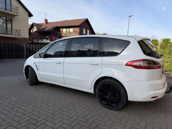 Balts Ford S-Max 2010 Kauņa, ar dzinēja tilpumu 2.00 L un nobraukumu 320 tūkst. km par 3200 €, foto 4 vietnē AUTOMOTO.COM.LV