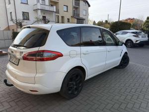 White Ford S-Max 2010 in Kaunas, with an engine capacity of 2.00 L and mileage of 320 thousand km for 3200 €, photo 8 on AUTOMOTO.COM.LV