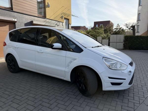 Balts Ford S-Max 2010 Kauņa, ar dzinēja tilpumu 2.00 L un nobraukumu 320 tūkst. km par 3200 €, foto 9 vietnē AUTOMOTO.COM.LV