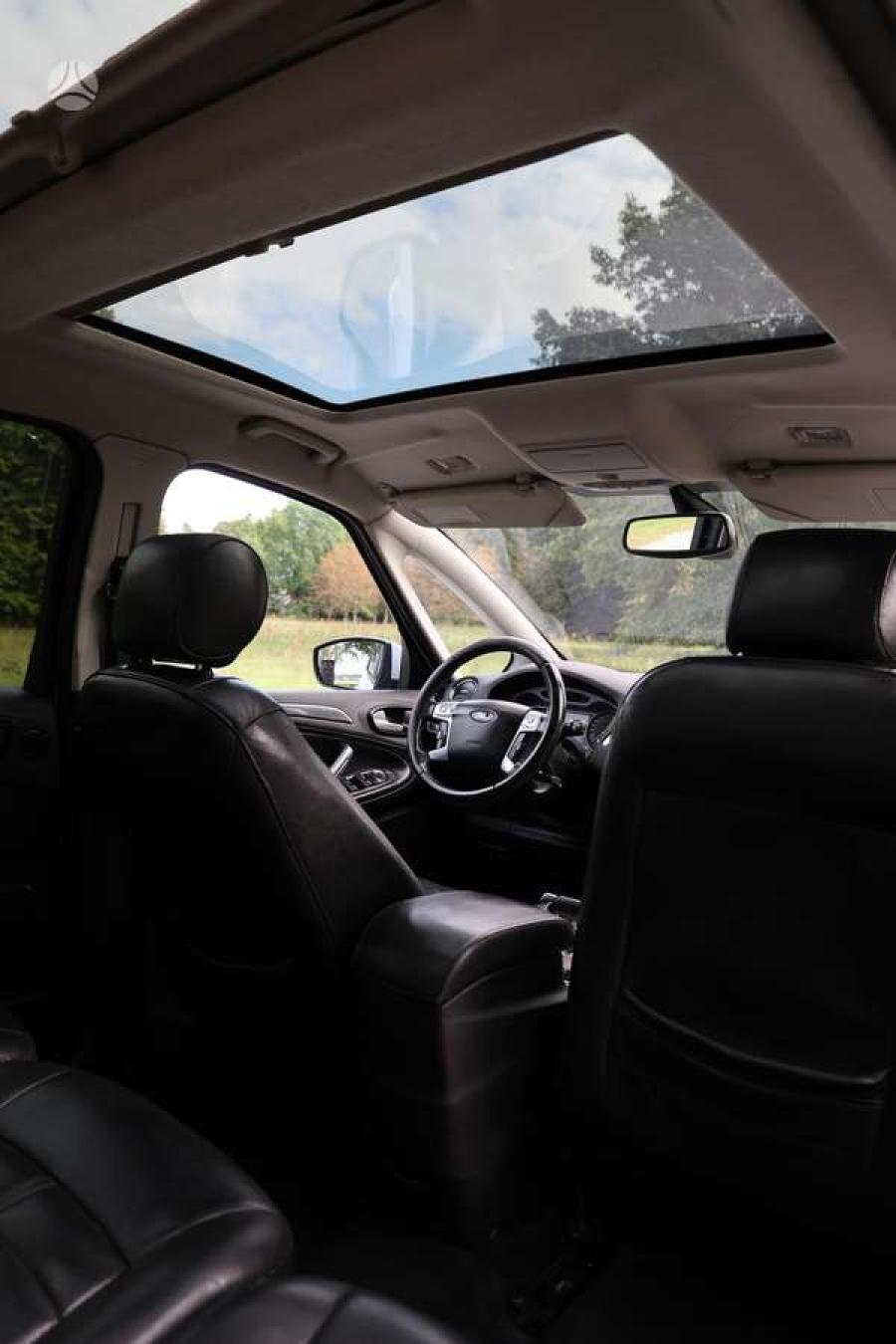 White Ford S-Max 2010 in Raseiniai, with an engine capacity of 2.18 L and mileage of 280 thousand km for 3850 €, photo 21 on AUTOMOTO.COM.LV