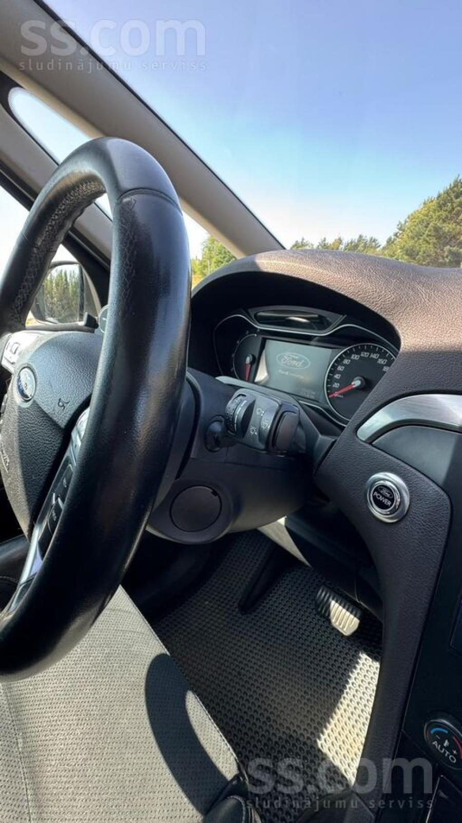 Balts Ford S-Max 2010 Liepāja, ar dzinēja tilpumu 2.00 L un nobraukumu 243 tūkst. km par 3000 €, foto 14 vietnē AUTOMOTO.COM.LV