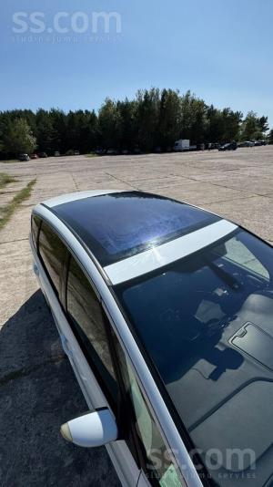 Balts Ford S-Max 2010 Liepāja, ar dzinēja tilpumu 2.00 L un nobraukumu 243 tūkst. km par 3000 €, foto 25 vietnē AUTOMOTO.COM.LV