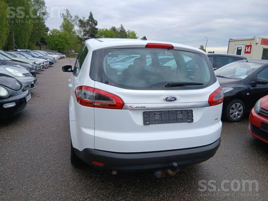 White Ford S-Max 2011 in Riga, with an engine capacity of 2.00 L and mileage of 277 thousand km for 4800 €, photo 6 on AUTOMOTO.COM.LV