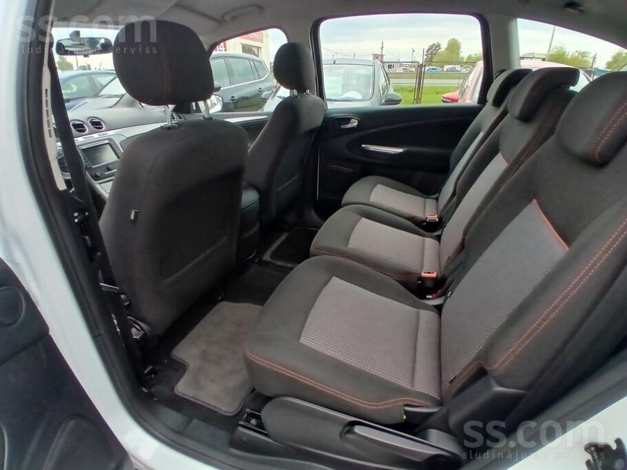 White Ford S-Max 2011 in Riga, with an engine capacity of 2.00 L and mileage of 277 thousand km for 4800 €, photo 14 on AUTOMOTO.COM.LV