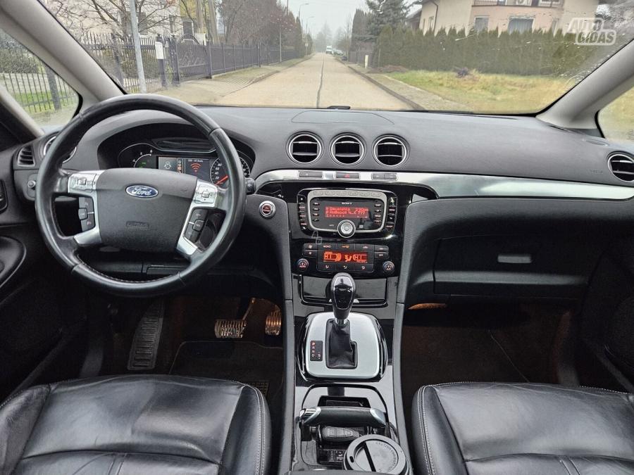 White Ford S-Max 2011 in Sirvintos, with an engine capacity of 2.00 L and mileage of 290 thousand km for 5500 €, photo 18 on AUTOMOTO.COM.LV