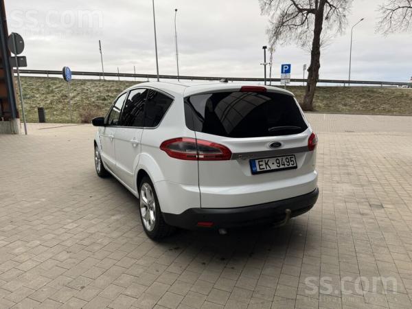 Balts Ford S-Max 2011 Daugavpils, ar dzinēja tilpumu 2.00 L un nobraukumu 293 tūkst. km par 5100 €, foto 3 vietnē AUTOMOTO.COM.LV