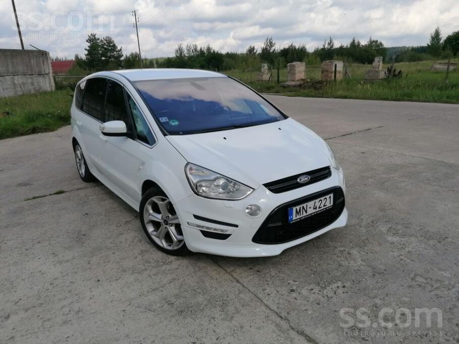 White Ford S-Max 2011 in Daugavpils, with an engine capacity of 2.20 L and mileage of 298 thousand km for 5500 €, photo 1 on AUTOMOTO.COM.LV