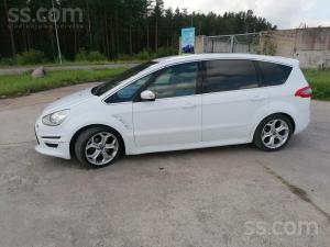 White Ford S-Max 2011 in Daugavpils, with an engine capacity of 2.20 L and mileage of 298 thousand km for 5500 €, photo 3 on AUTOMOTO.COM.LV