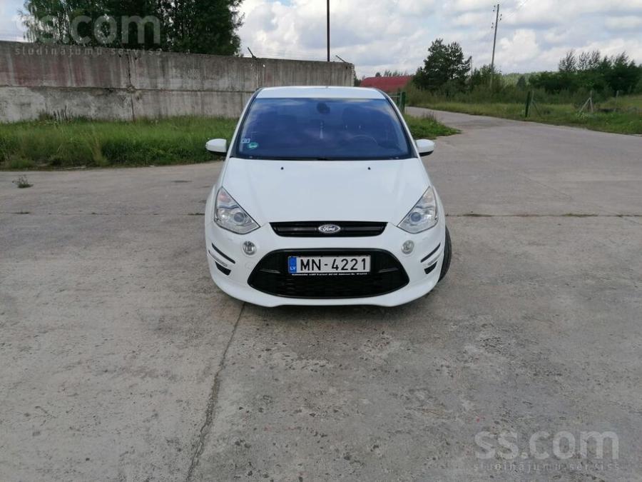 White Ford S-Max 2011 in Daugavpils, with an engine capacity of 2.20 L and mileage of 298 thousand km for 5500 €, photo 6 on AUTOMOTO.COM.LV
