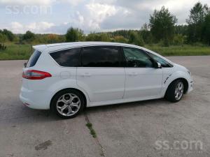 White Ford S-Max 2011 in Daugavpils, with an engine capacity of 2.20 L and mileage of 298 thousand km for 5500 €, photo 9 on AUTOMOTO.COM.LV