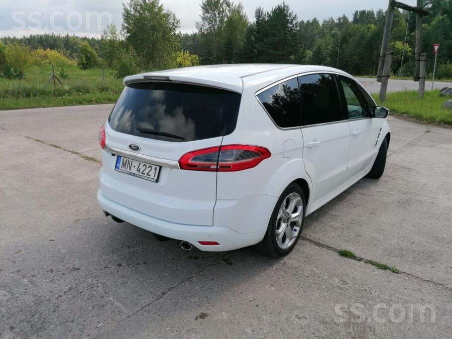 White Ford S-Max 2011 in Daugavpils, with an engine capacity of 2.20 L and mileage of 298 thousand km for 5500 €, photo 10 on AUTOMOTO.COM.LV