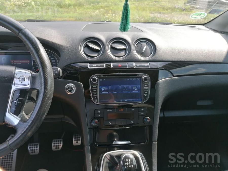 White Ford S-Max 2011 in Daugavpils, with an engine capacity of 2.20 L and mileage of 298 thousand km for 5500 €, photo 15 on AUTOMOTO.COM.LV